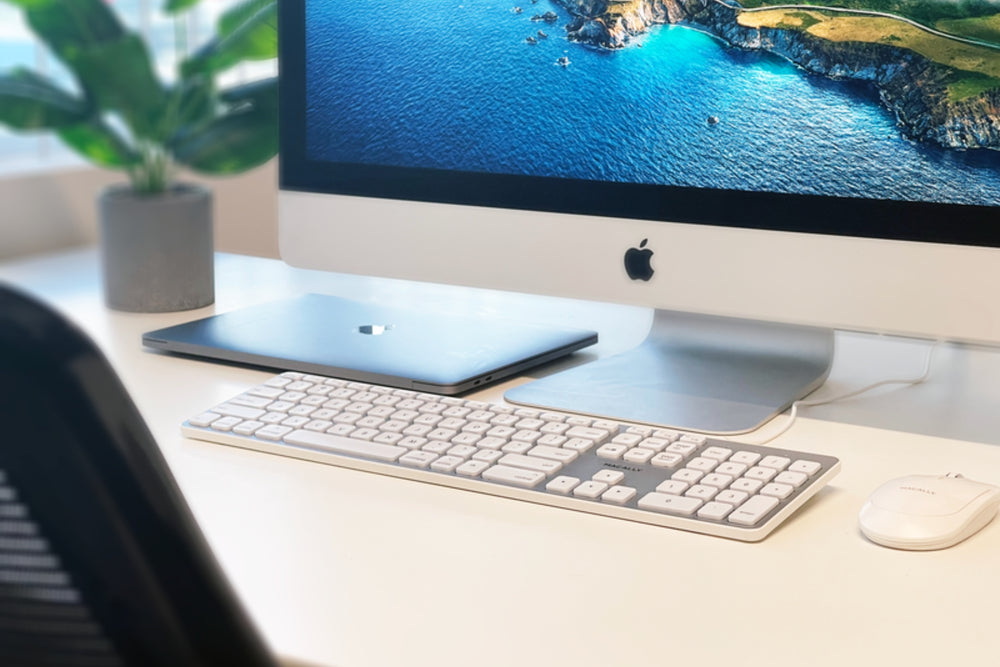 Backlit Keyboard for Mac | Full-Size with Number Pad, Long Wired USB ...