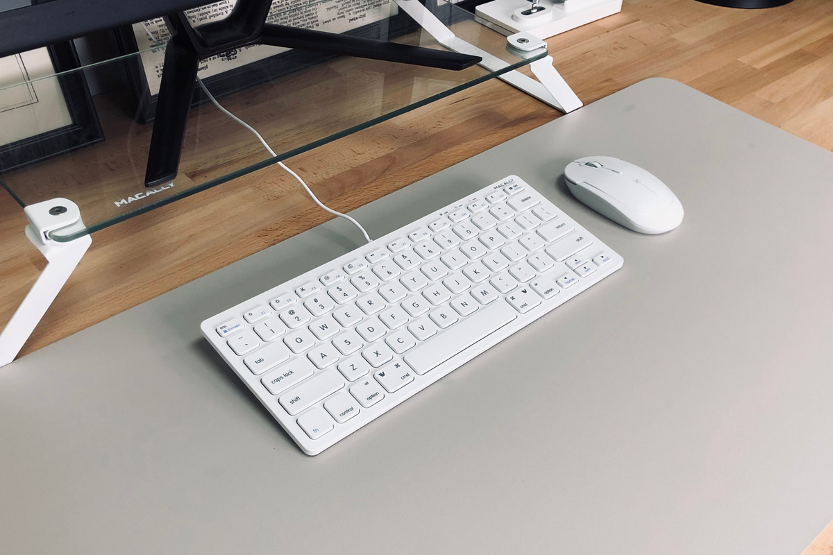 USB Wired Keyboard for Mac | Space Saver - 78-Key Compact Layout, MacOS ...