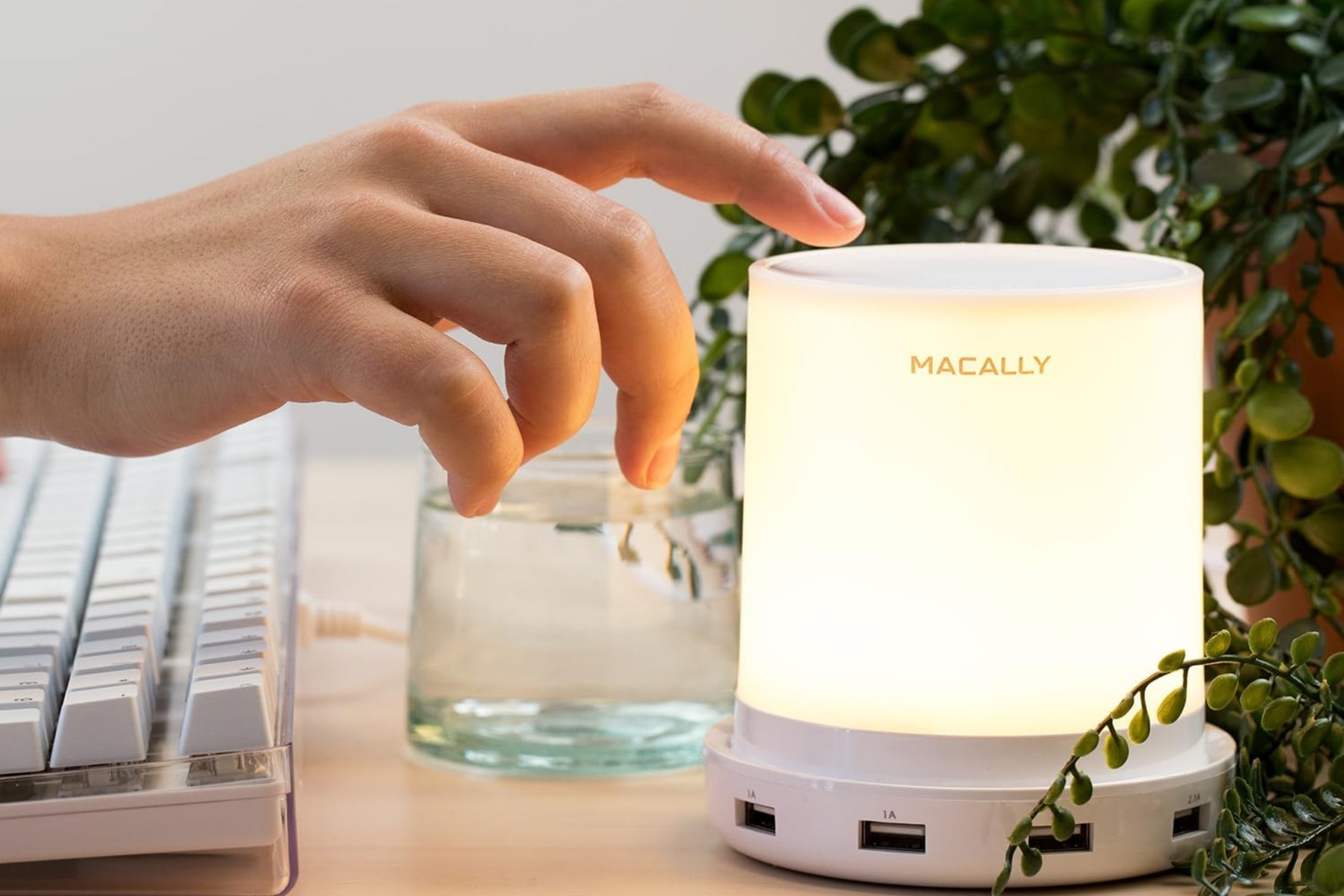 Plug In Night Light Desk Lamp with Safe Phone Charging | 3-Way Dimmable ...