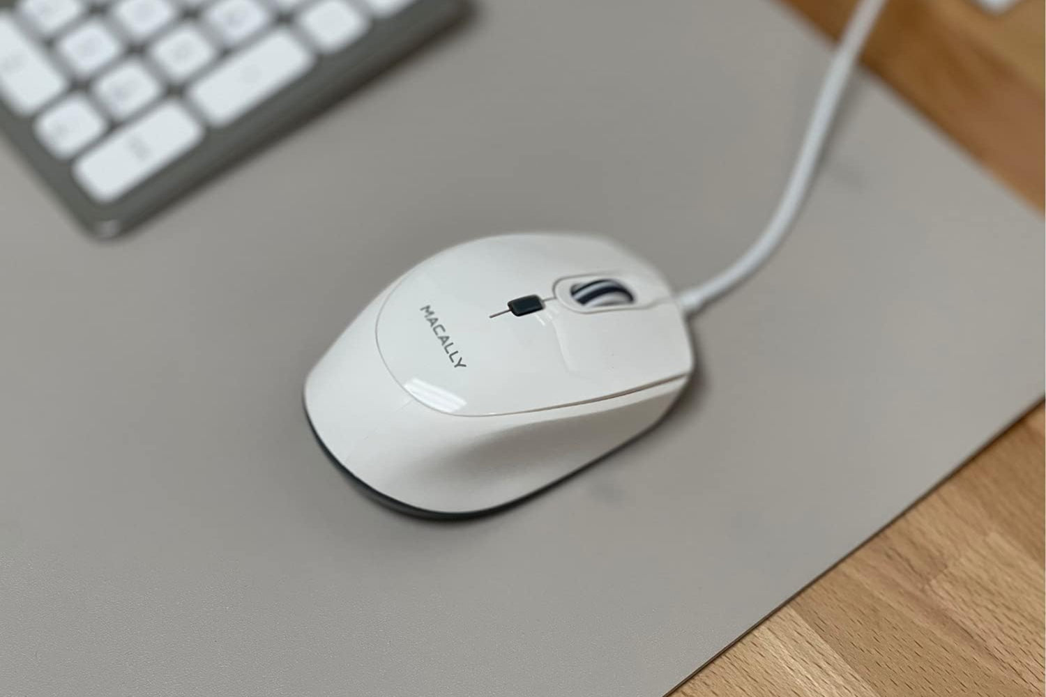 Quiet USB Wired Mouse for Mac/PC - 4 DPI | Macally