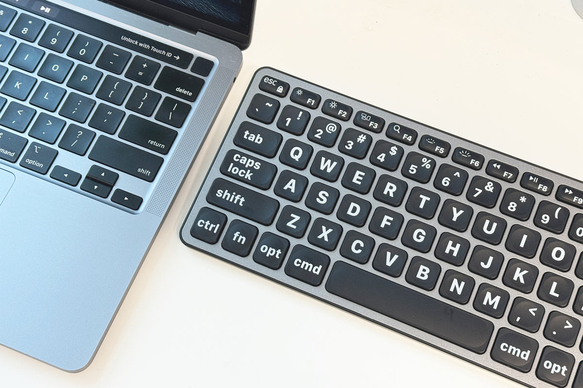 Backlit Mac Keyboard with Large Print Letters | Dual USB C / USB A ...
