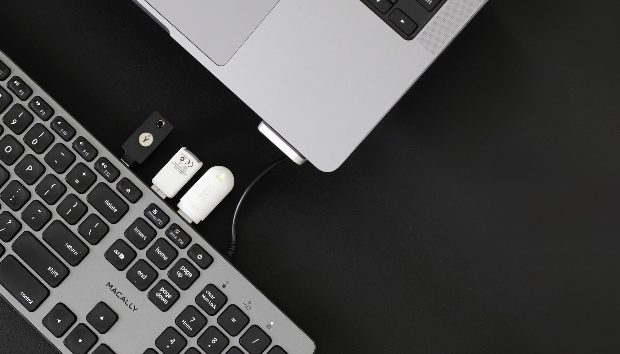 USB C Keyboard for Mac | USB Hub for Extra Ports, Full-Size with Number ...